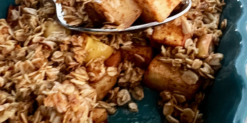 Try This AppleLicious Crumble Crisp Today – Laura's Gourmet